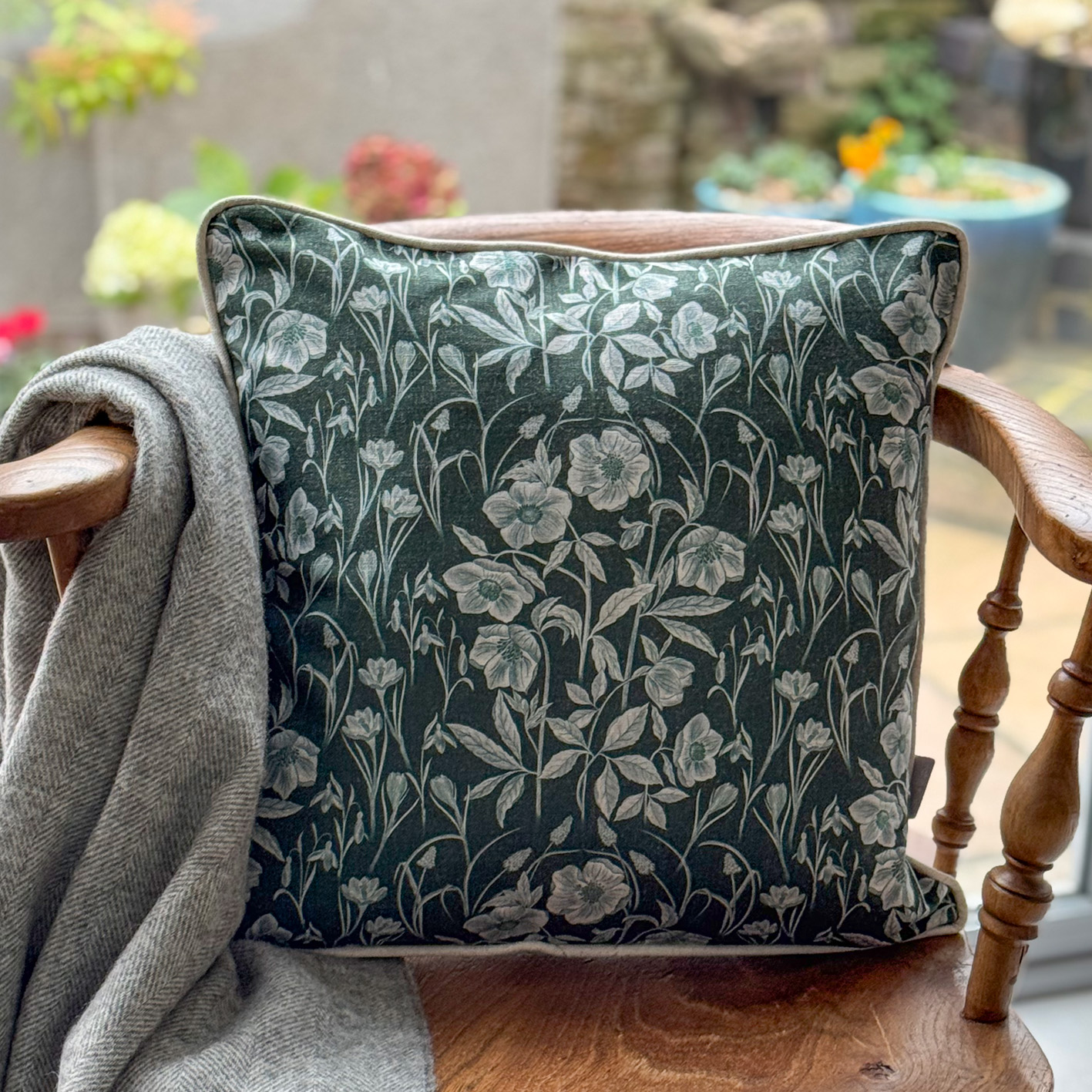 Luxury Heavy Linen-Blend Cushion With Piping, Four Seasons - Spring ...